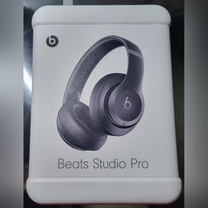 Beats by Dre | Headphones | Beats Studio Pro Wireless Bluetooth Noise ...